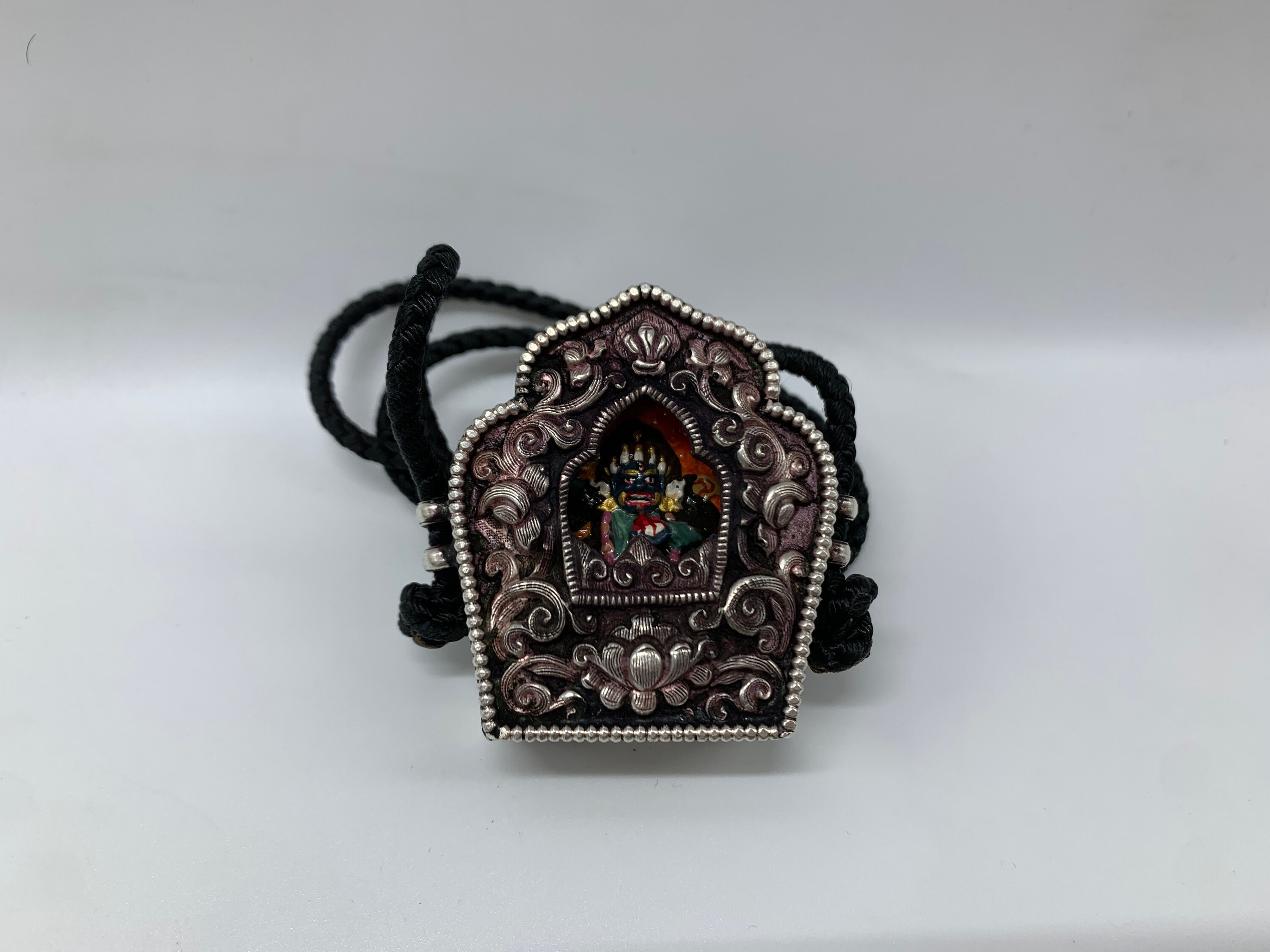 Bernagchen Mahakala With Traditional Small Window Ghau Box. Pure Silver ...