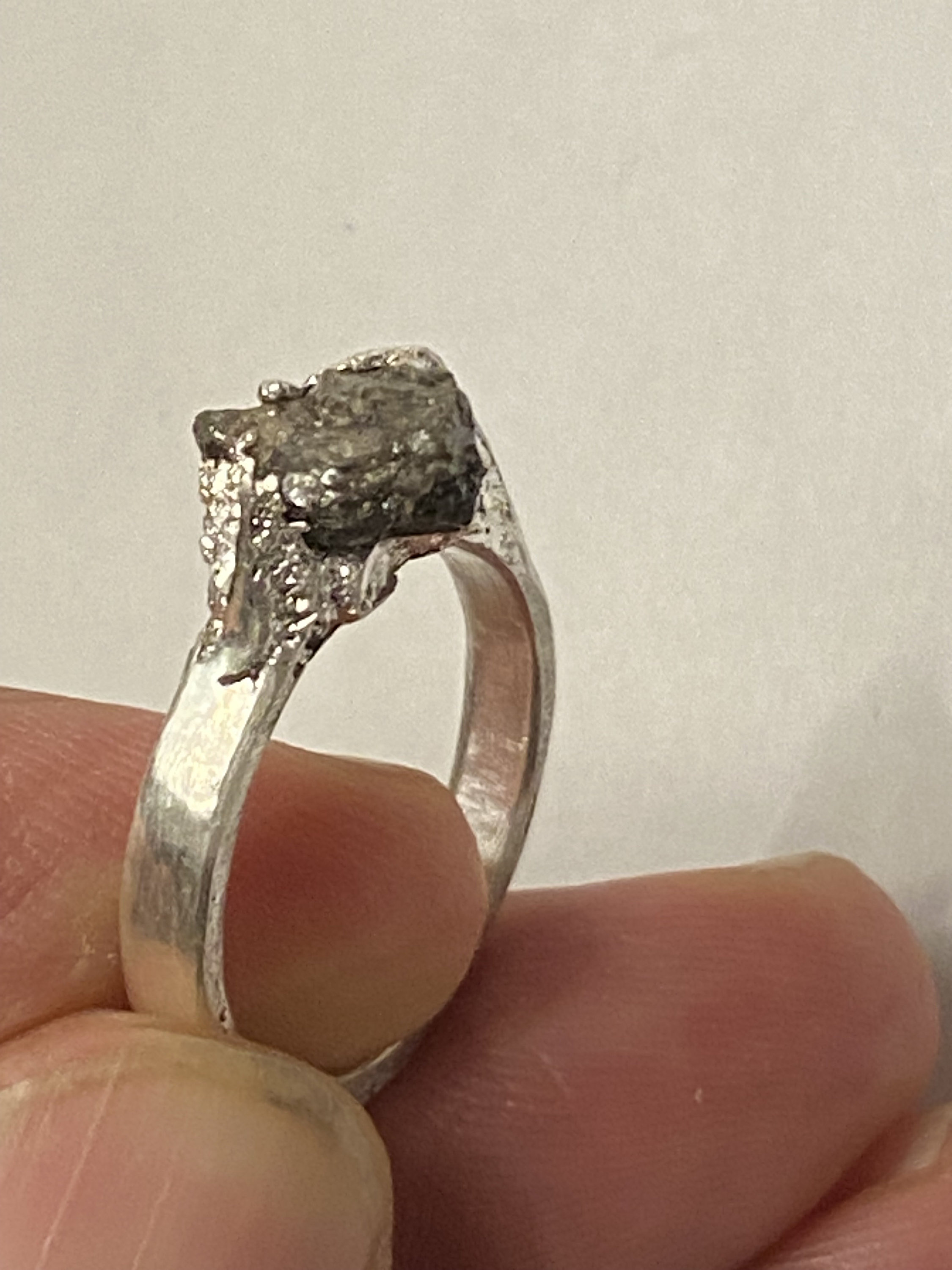 2.8 Ct Rough Diamond Cast in Place Fine .999 Silver - Etsy