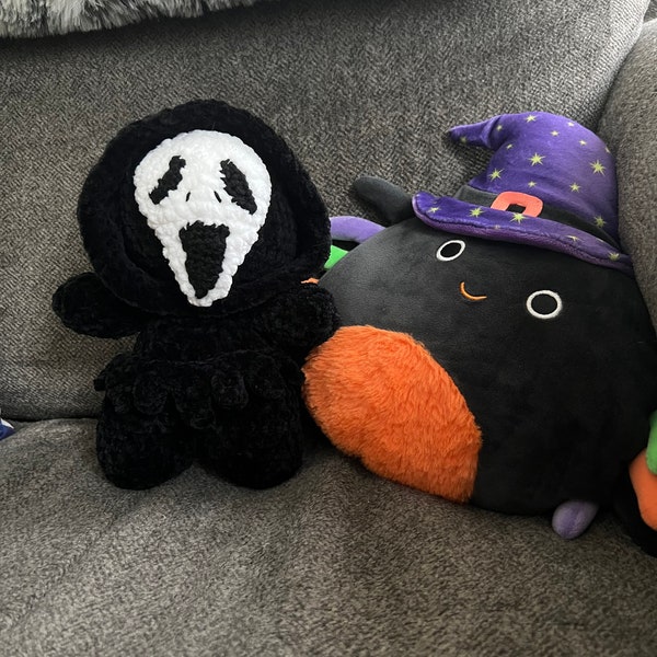 Scream Plushie - Etsy