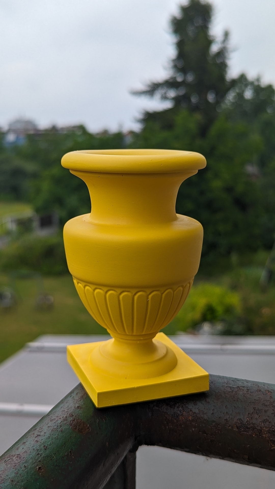 Famous Yellow Gypsum Vase Symbol of Minsk Belarus, the Perfect Gift for ...