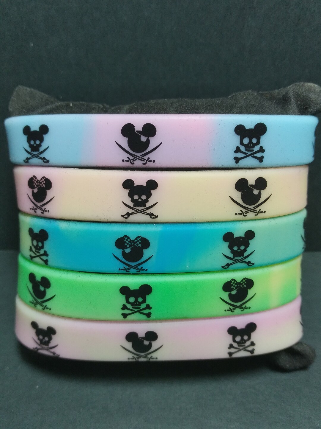 SBWD4 Mickey & Minnie Mouse Pirates Silicone Bracelet Disney Inspired ...