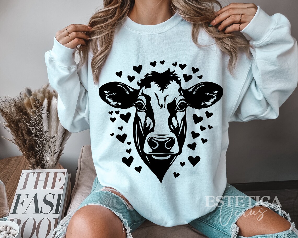 Valentine Cow Svg Png, Romantic Cow Svg, Love Cow Svg, Cow With Hearts ...