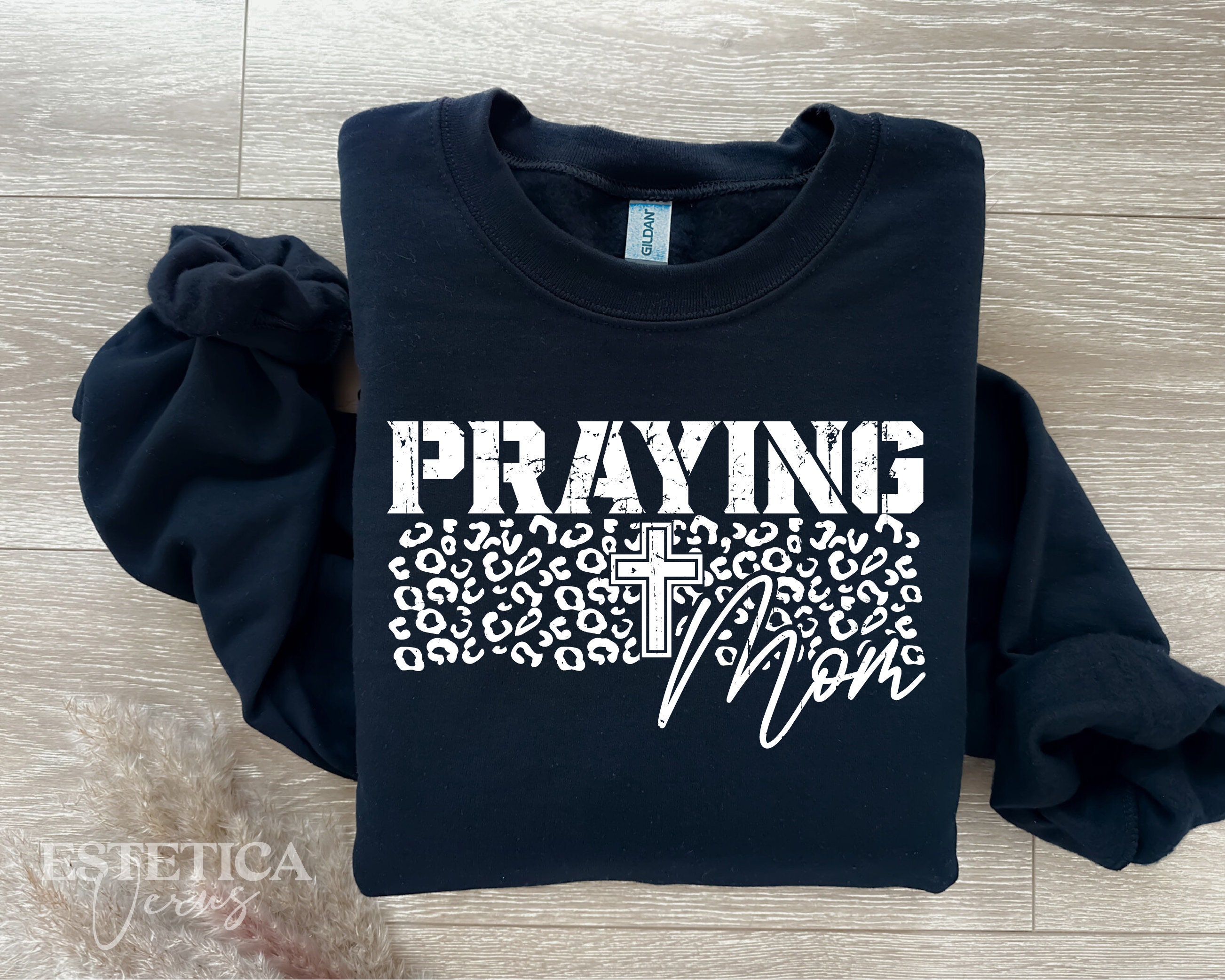 Praying Mom Svg Png, Prayerful Mother Svg, Mom in Prayer Svg, Faithful ...