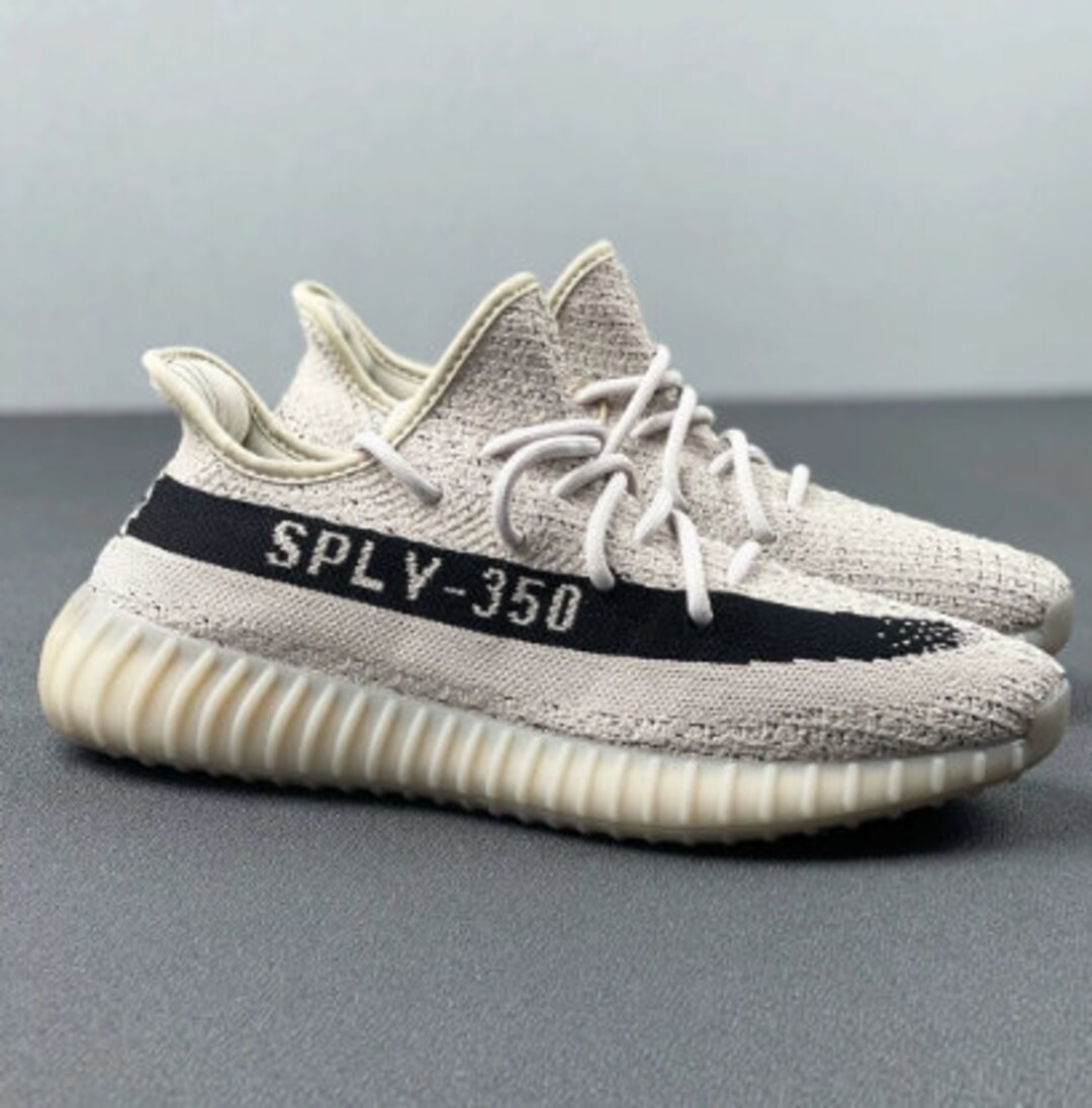 YEEZY 350 BOOST V2 Shoes - Etsy