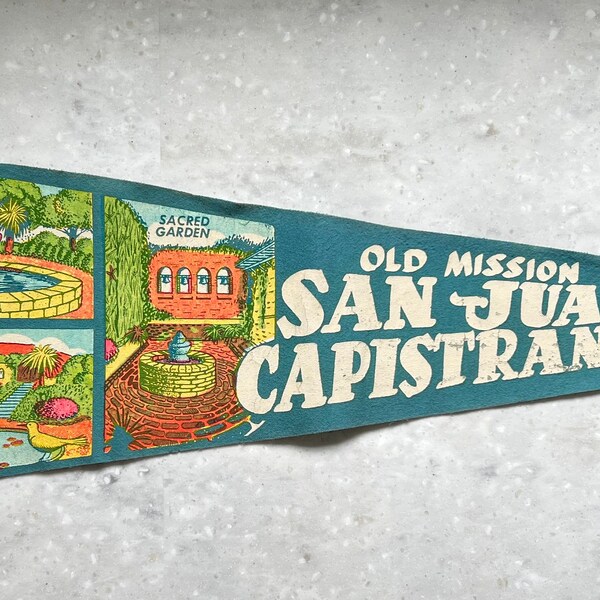 California Pennant - Etsy