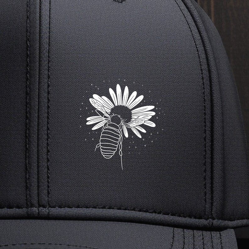 Bee Collecting Pollen Svg Vector Graphic PNG EPS Dxf SVG Ai Cricut ...