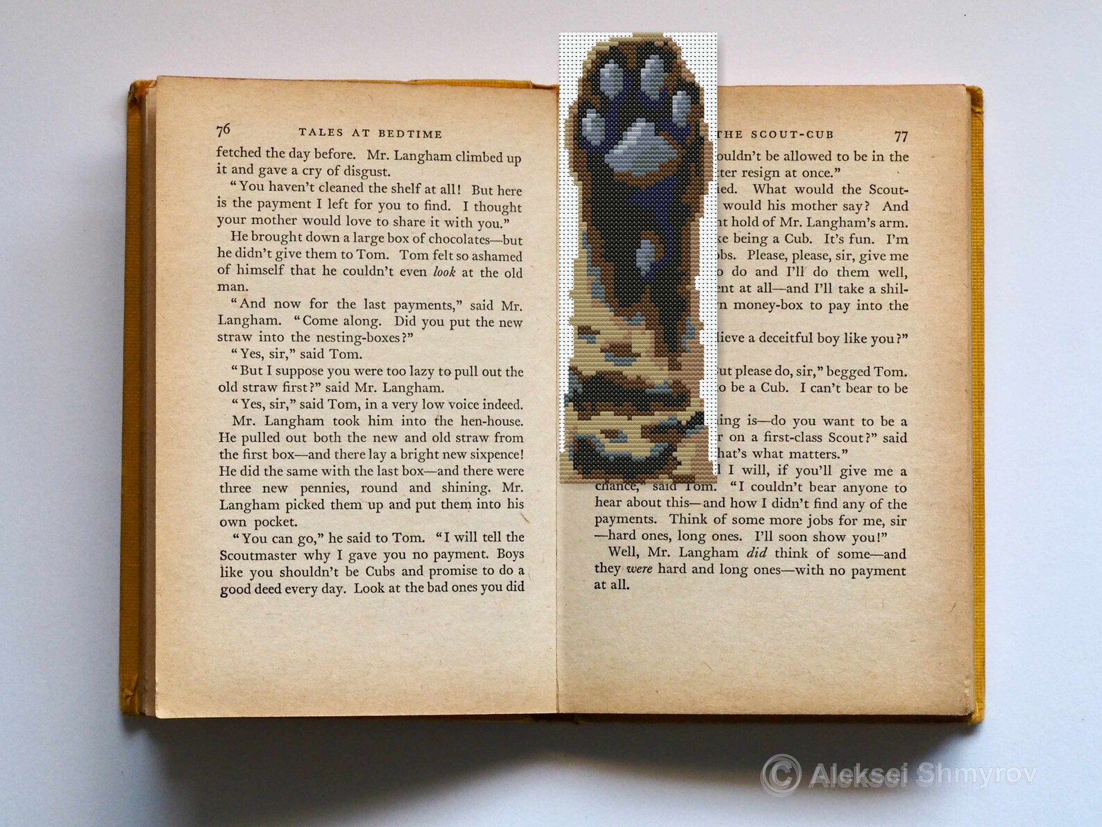 Set of 8 Cat Paws Bookmarks Cross Stitch Pattern, Funny Cross Stitch ...