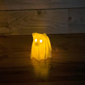 3D Printed Ghost Dog With LED Tea Light - Halloween Decor - Etsy