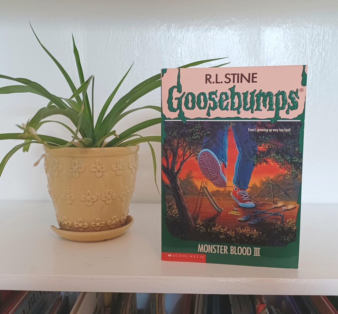 Monster Blood III, by R.L. Stine, Goosebumps 29, Vintage 1990s Junior ...