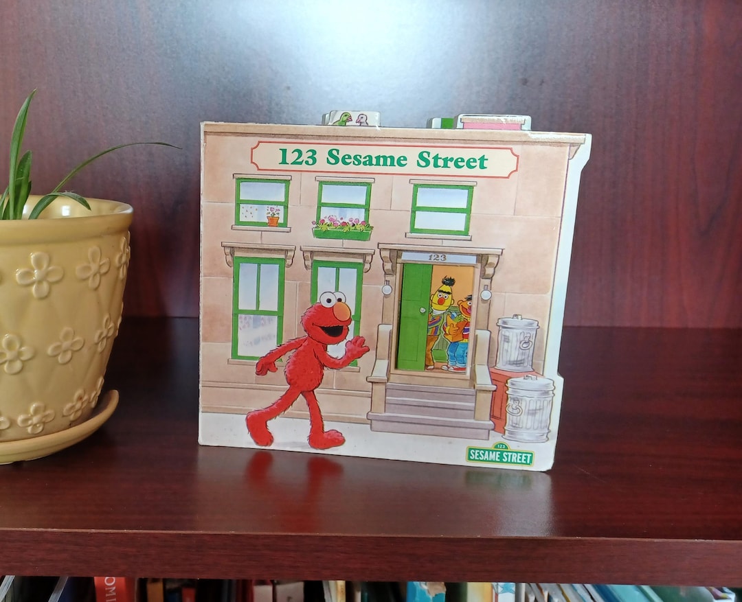 123 Sesame Street, Elmo's Neighborhood, Vintage Board Book, by Susan ...