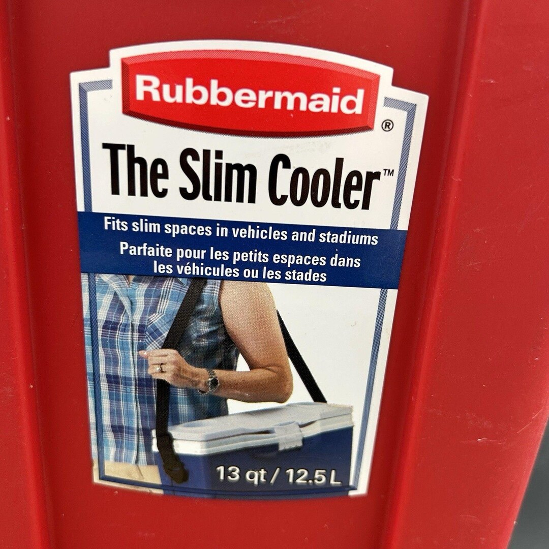 Rubbermaid the Slim Cooler Red 13 Qt Dual Lid Cup Holders for Vehicles ...