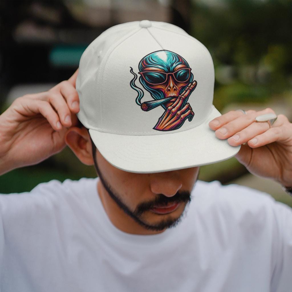 Alien Smoking Weed Svg PNG Weed Pot Leaf Ufo,sublimationdesign,cannabis ...