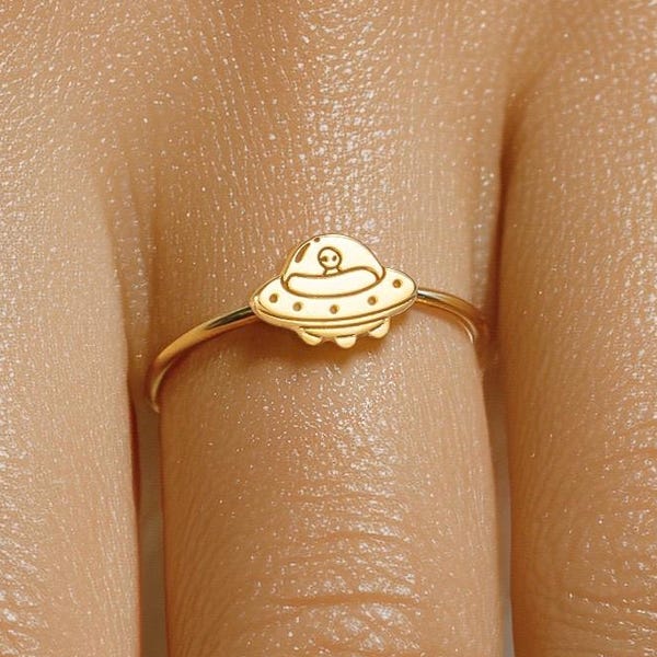Alien Ring - Etsy