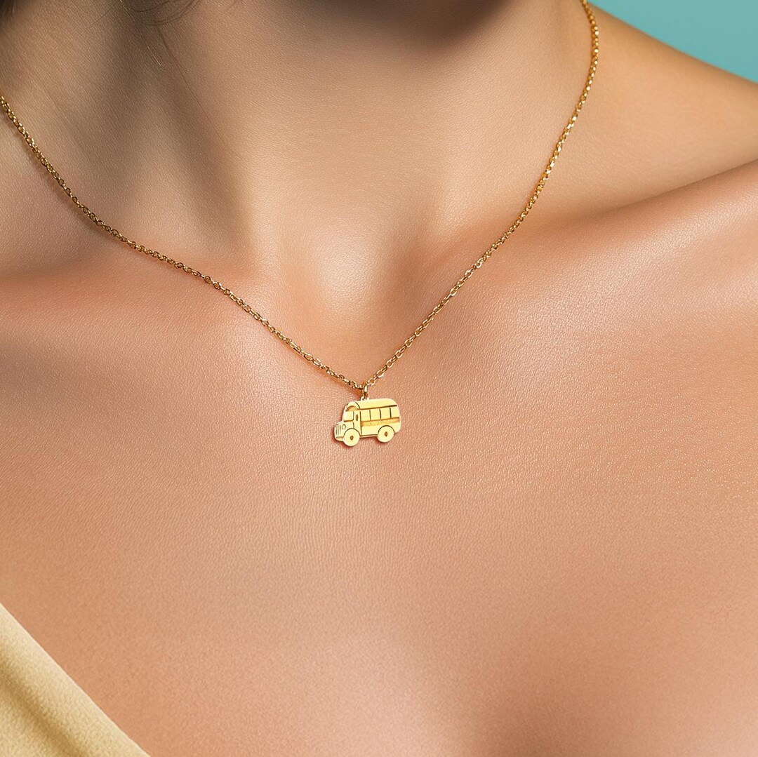 Collier bus scolaire en or 24 carats : cadeau de remerciement pour un ...