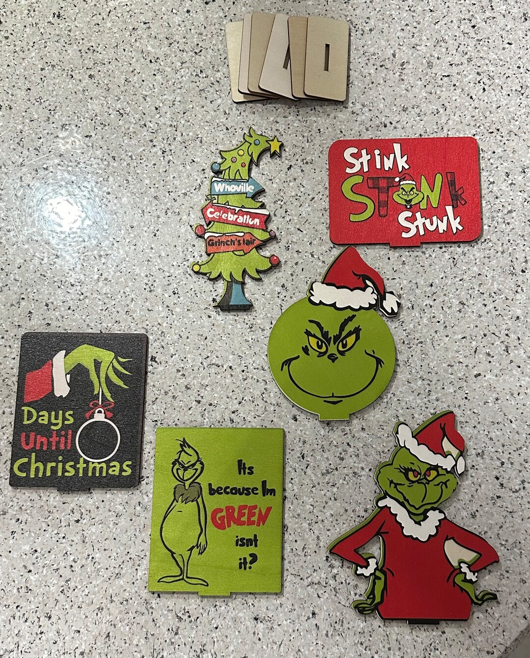 New 6 Piece Wood Grinch Tiered Tray Decor Signs - Etsy