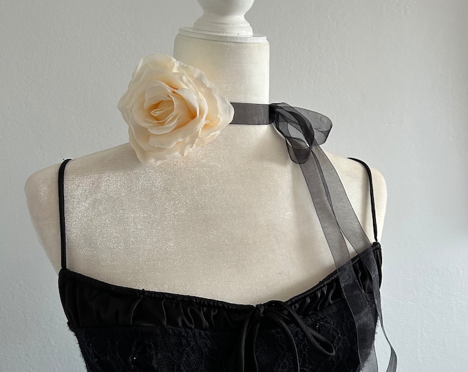 White Flower Choker Necklace Handmade Floral Choker Fabric Flower ...