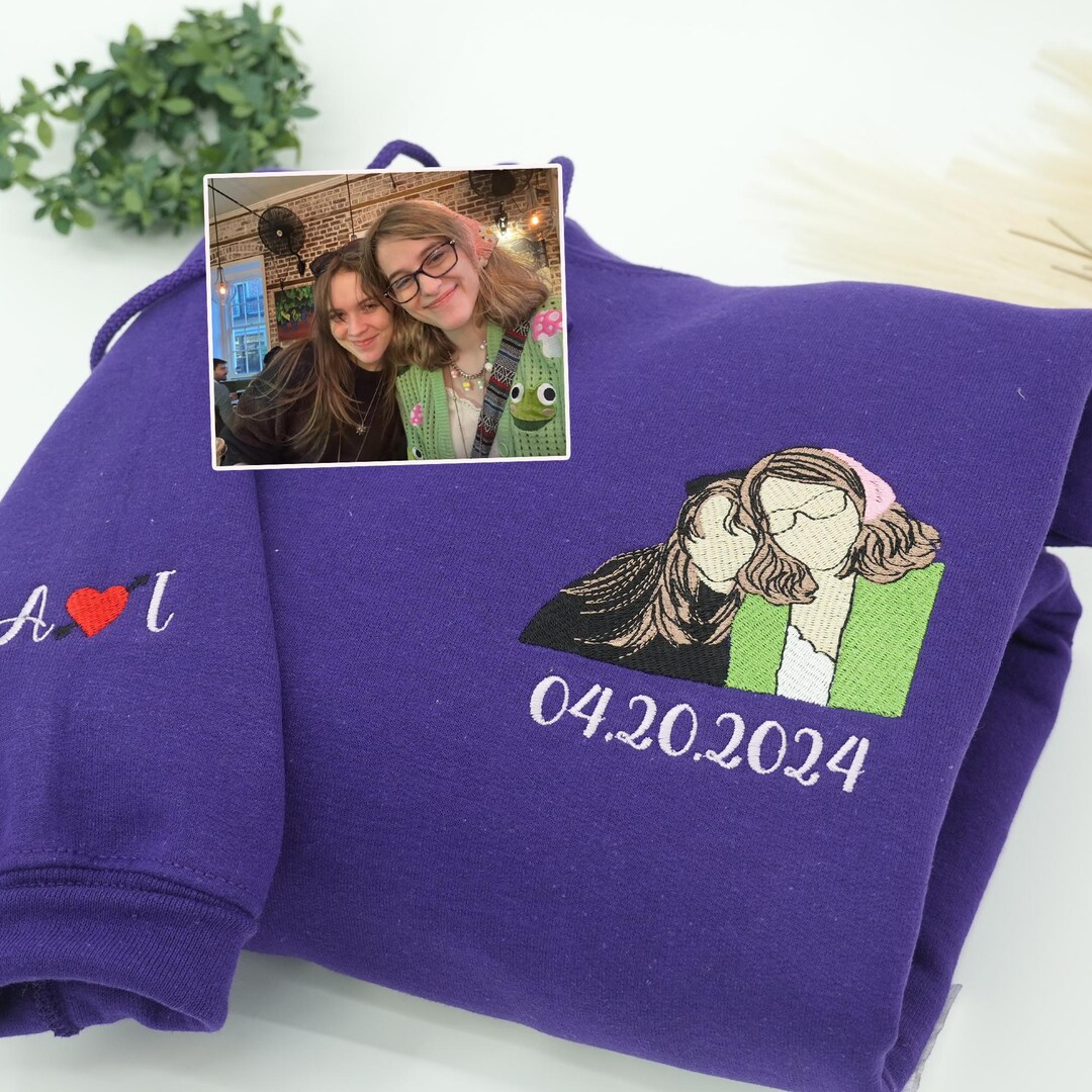 Sweatshirt for Best Friend | Custom Embroidered Portrait Hoodie From ...