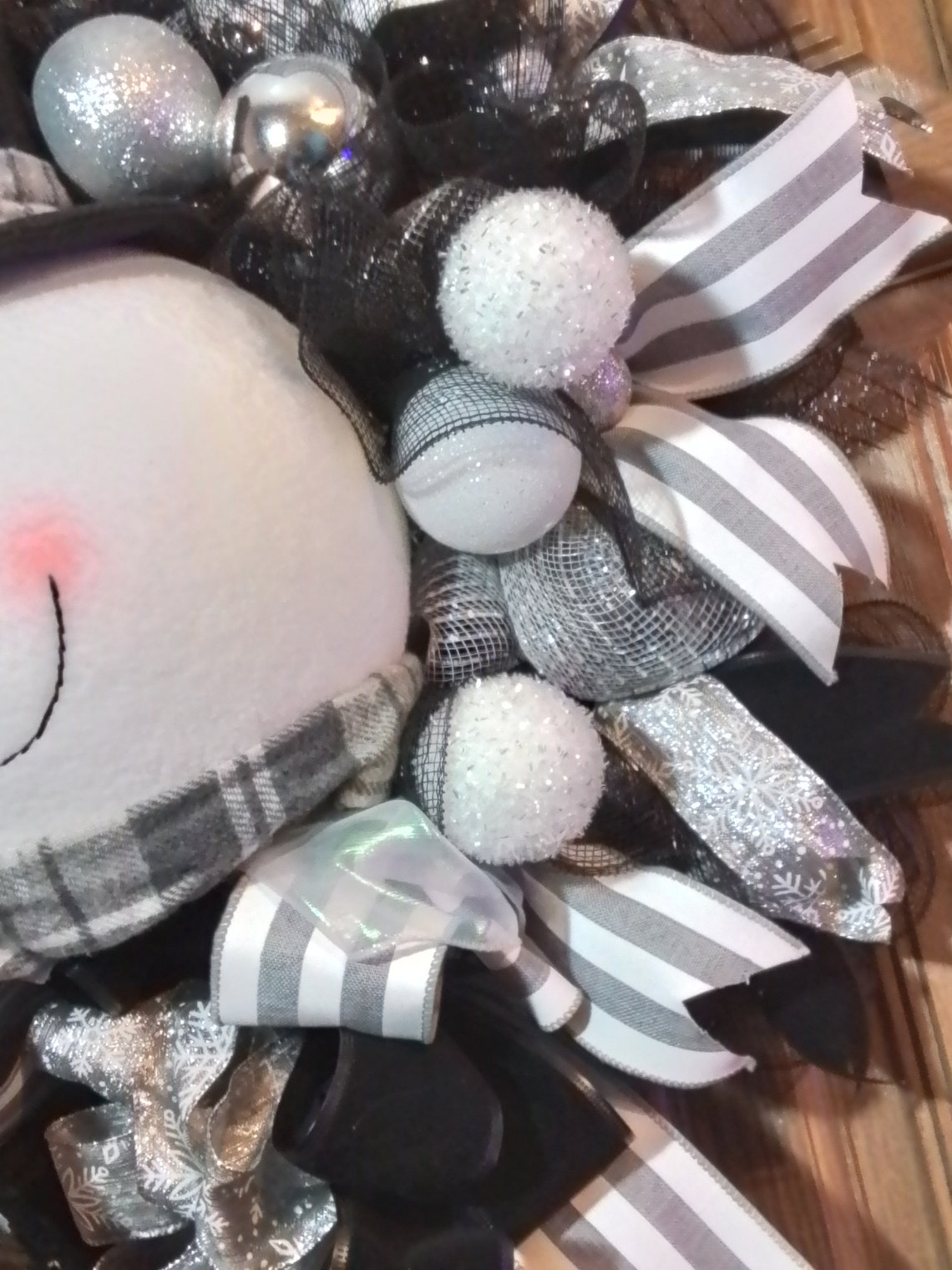 Christmas Snowman Front Door Wreath, 3D Snowman Head Wreath, Black ...