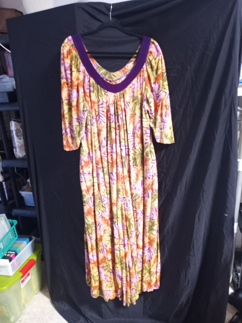Vintage Hawaiian Plus Size Muumuus - Etsy