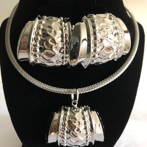 Luxury, Chunky Italian Gold Design Earrings & Pendant. Non Tarnish.skin ...