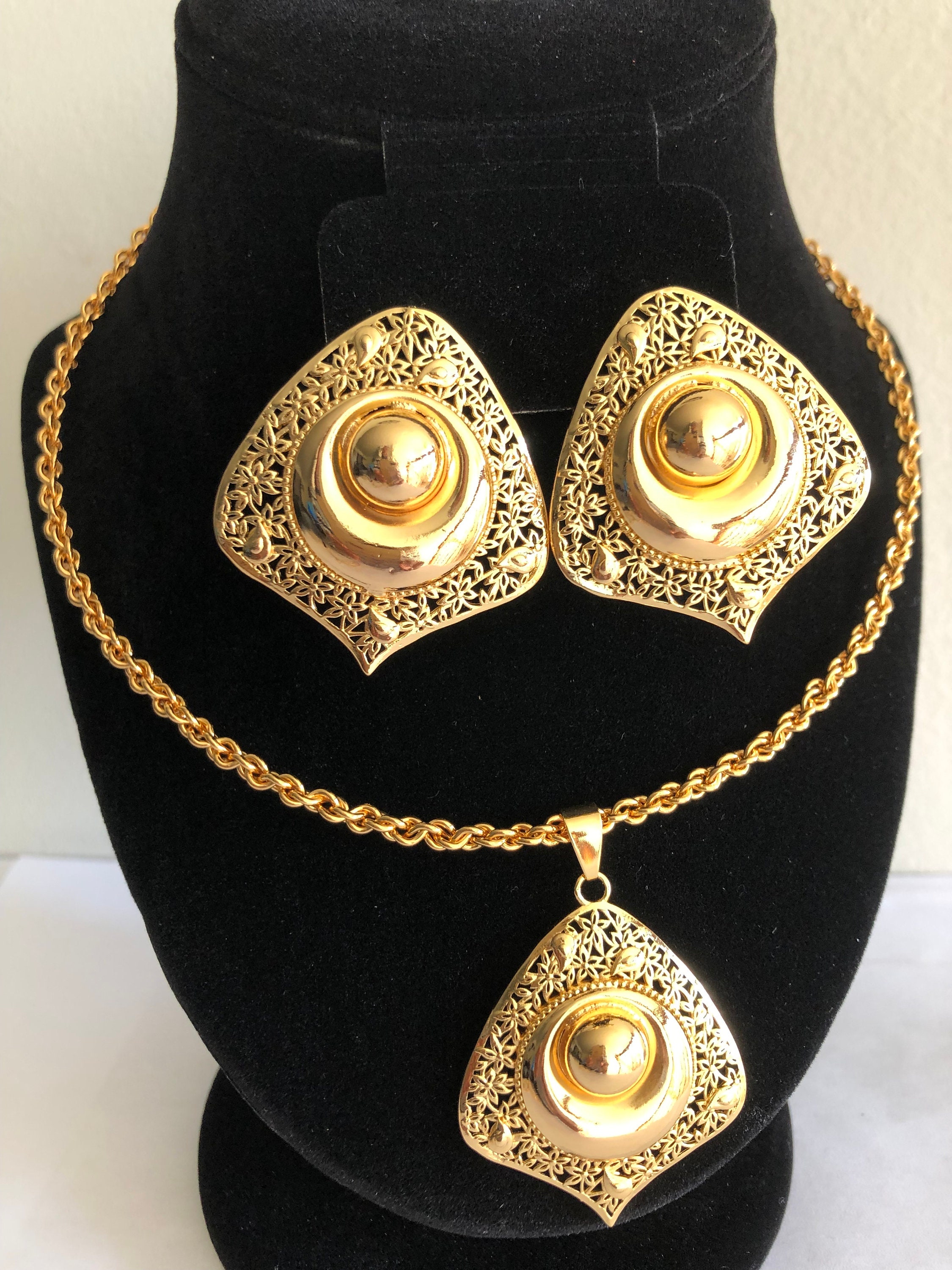 Luxury Chunky Italian Gold Design Earrings & Pendant. Non - Etsy