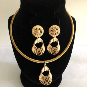 Luxury, Chunky Italian Gold Design Earrings & Pendant. Non Tarnish.skin ...