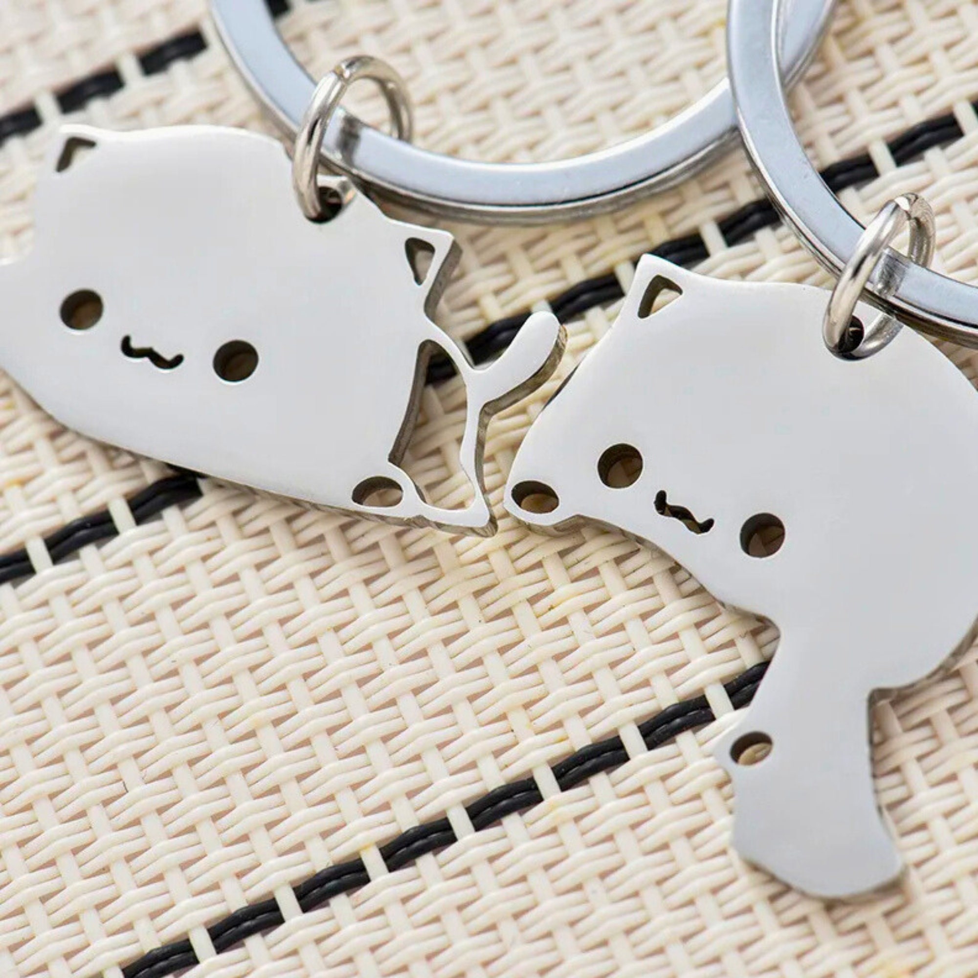 Matching Keychains for Friendship Keychain Mitao Cat Peach Goma ...