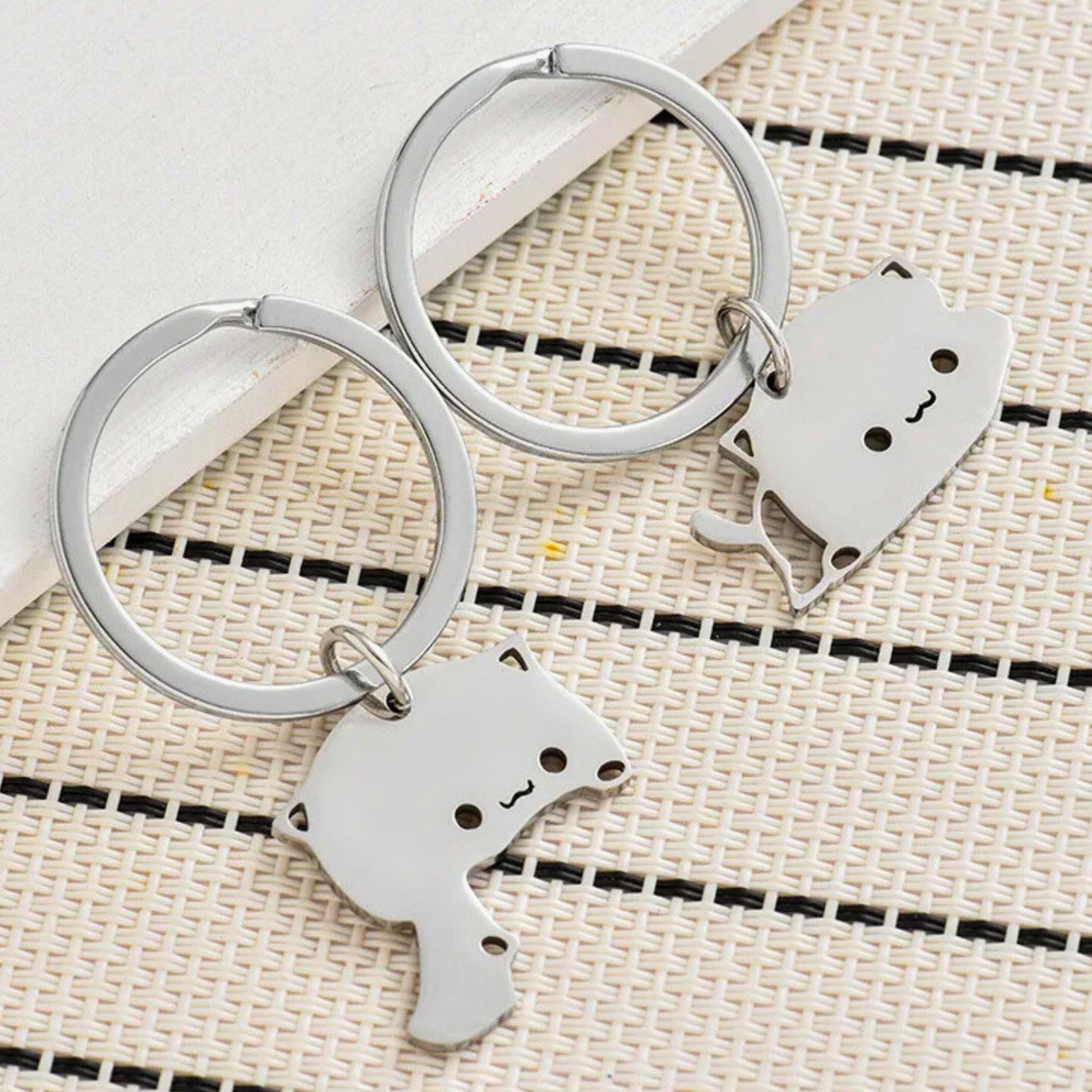 Matching Keychains for Friendship Keychain Mitao Cat Peach Goma ...