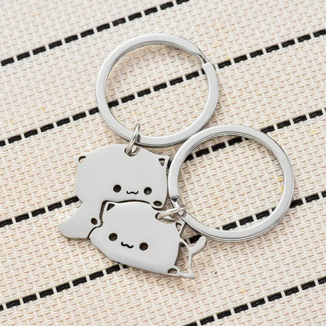 Matching Keychains for Friendship Keychain Mitao Cat Peach Goma ...