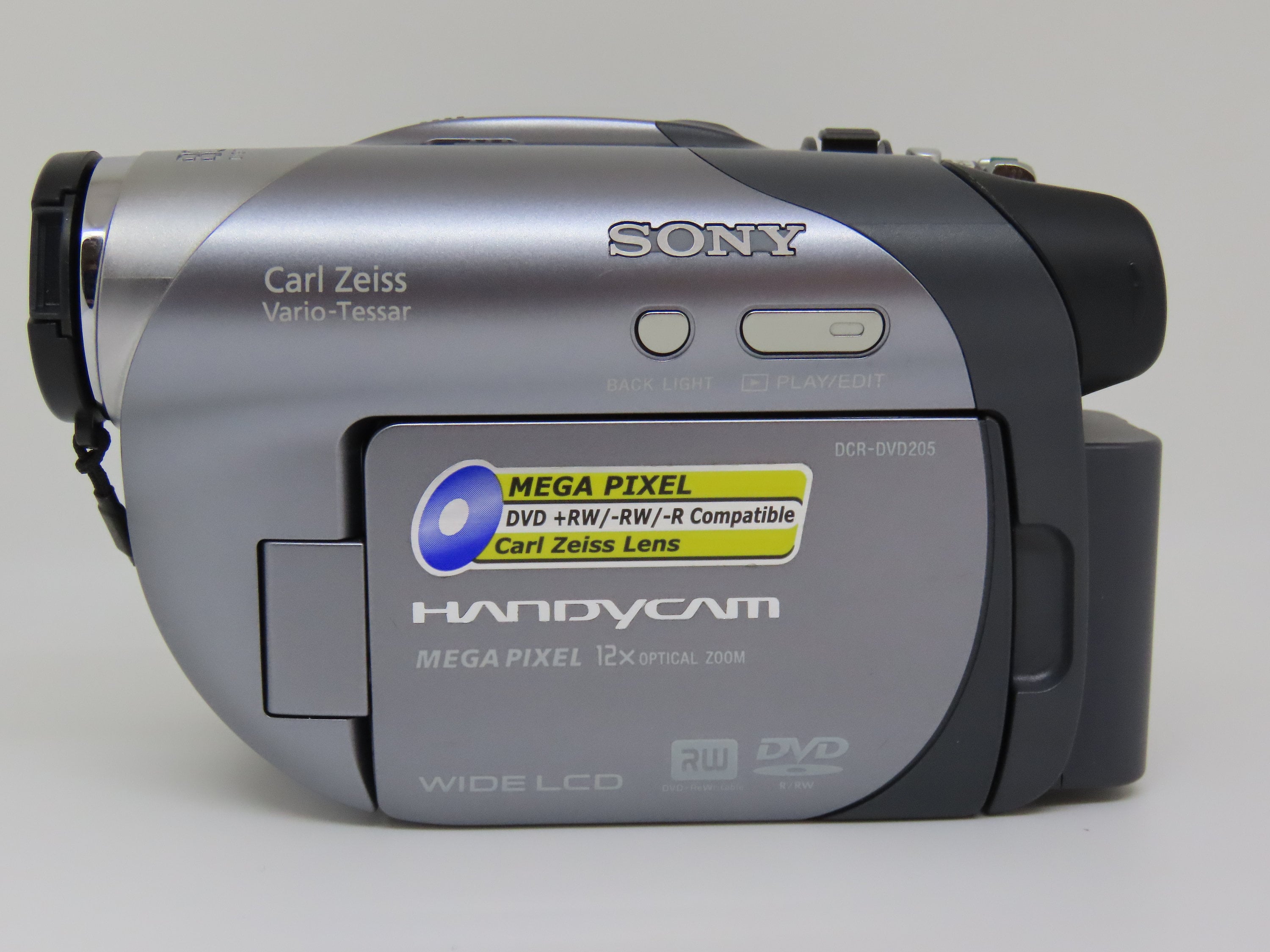 Sony Handycam DCR-DVD205E 12X Optical Zoom Carl Zeiss Vario-tessar ...