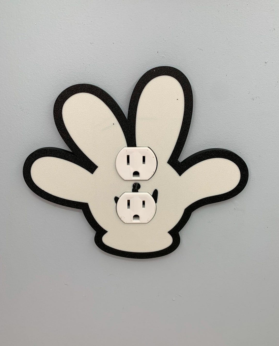 Mouse Glove Outlet Cover | Boy Mouse Electrical Outlet Cover | Rocker ...
