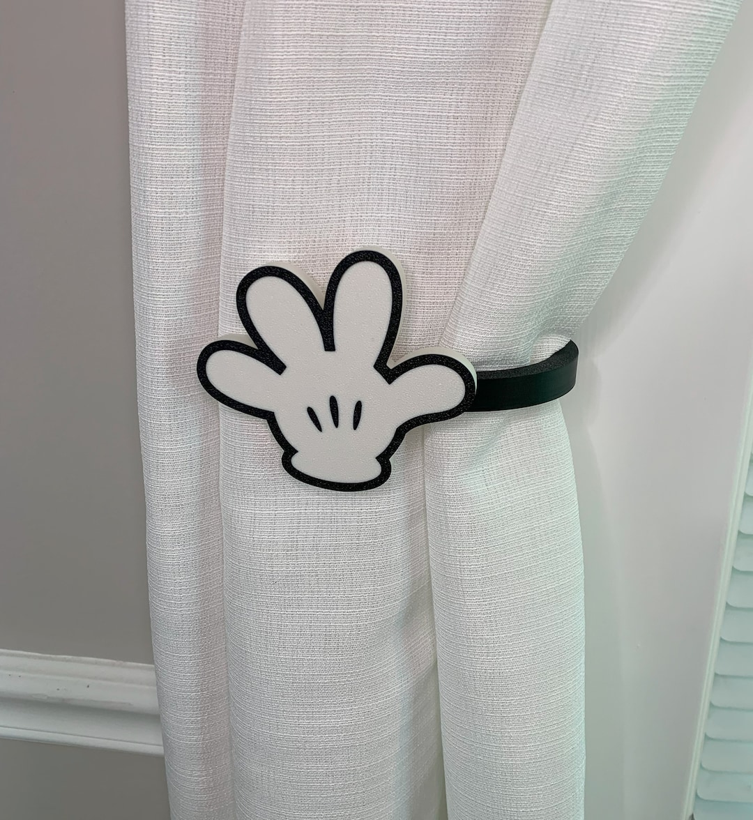 Mickey Glove Curtain Holdbacks/tiebacks 3D Printed Plastic (set of 2 ...