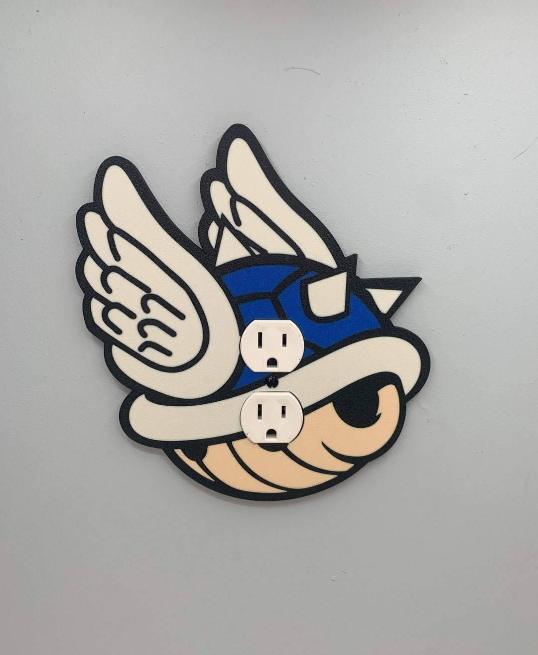 Mari Kart WINGED SPIKED SHELL Outlet Cover | Super Mario Room Wall ...