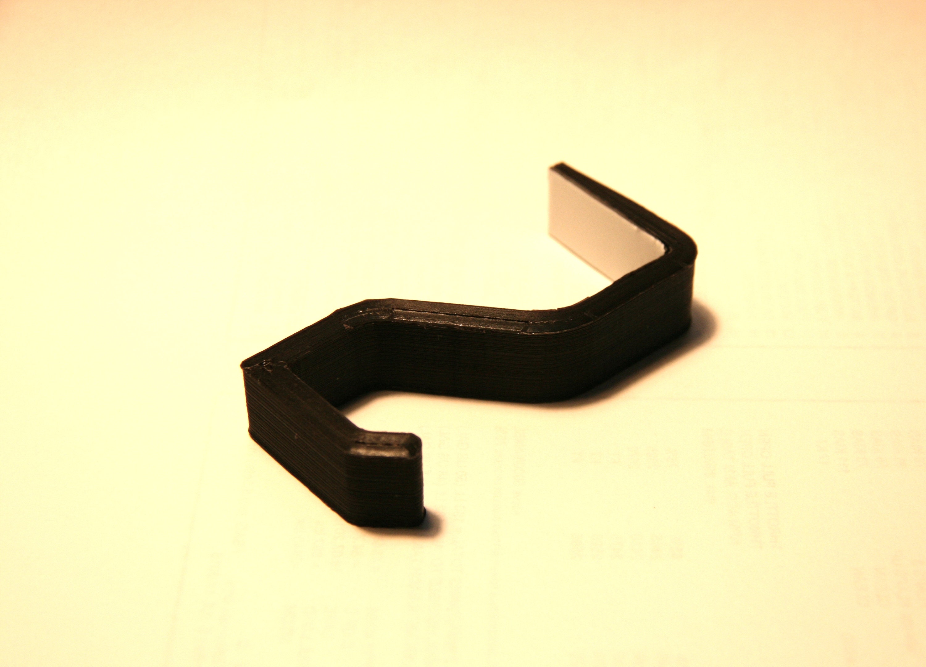 Table Hook - Office Bracket - Tabletop Wallet Hanging - Pocket Hanger ...