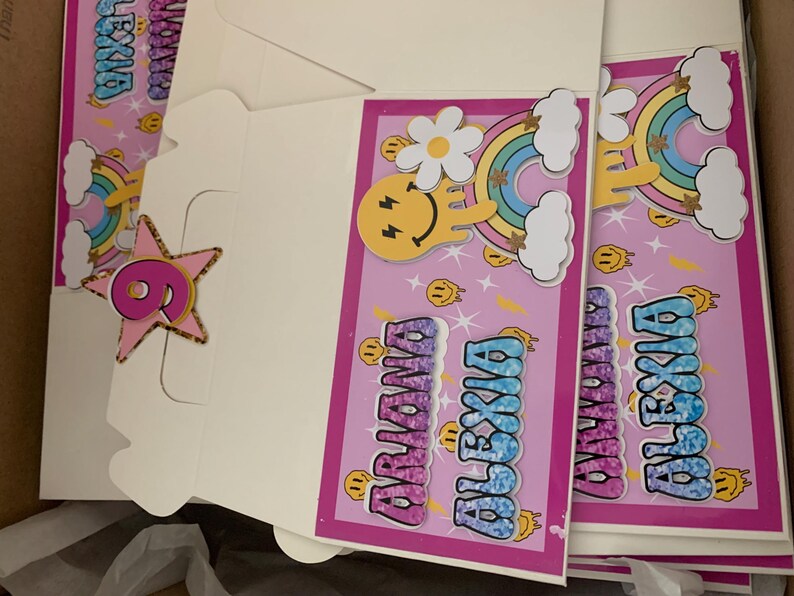 6 Pack Preppy Happy Gable Box, Happy Face Party Favor Box, Custom Favor ...