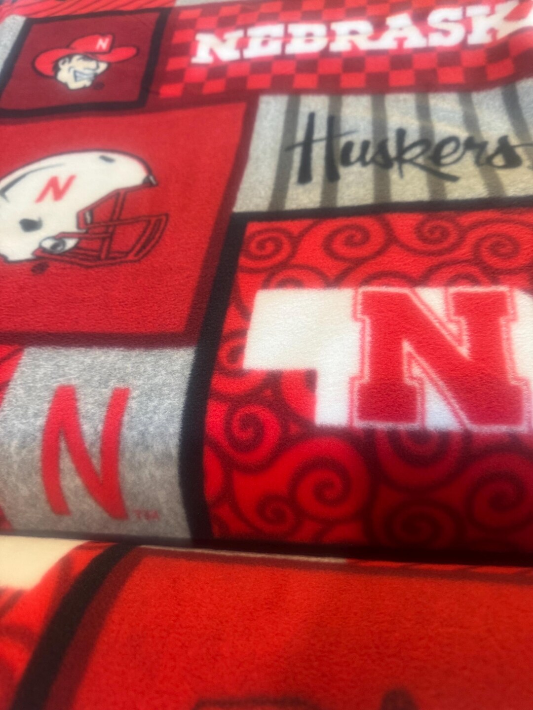 Nebraska Cornhuskers Collegiate Patch Fleece 58 Inches Wide Sold by the ...