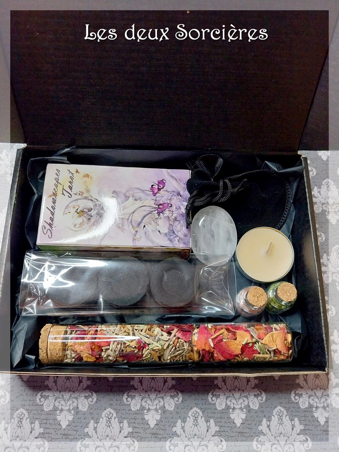 A Box for Divination, Clairvoyance, Tarots, Crystals, Pendulum, Dry ...