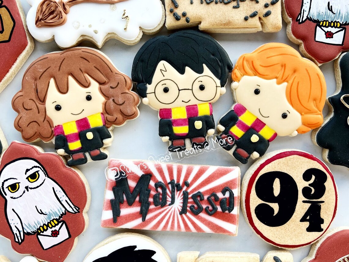 Custom Designed Cookies, Wizard Cookies, Wizard Birthday Party, Wands ...