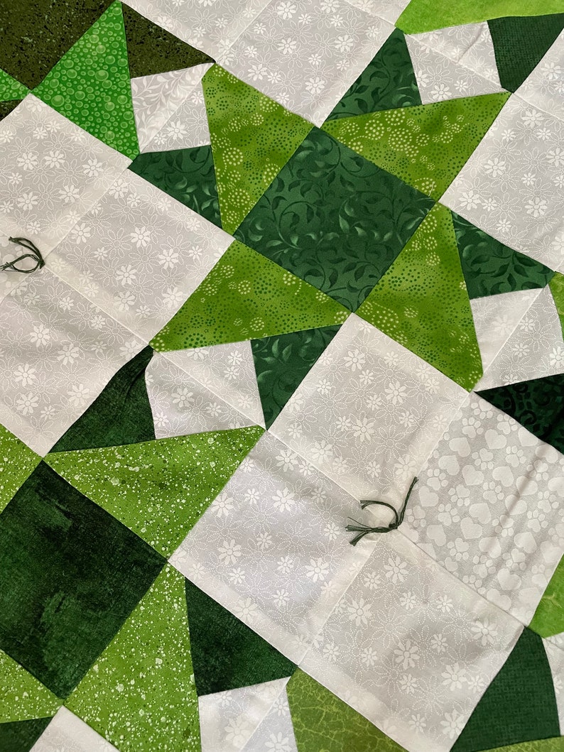 Green Star Quilt, Framed in White, Backed in Green Lux - Etsy