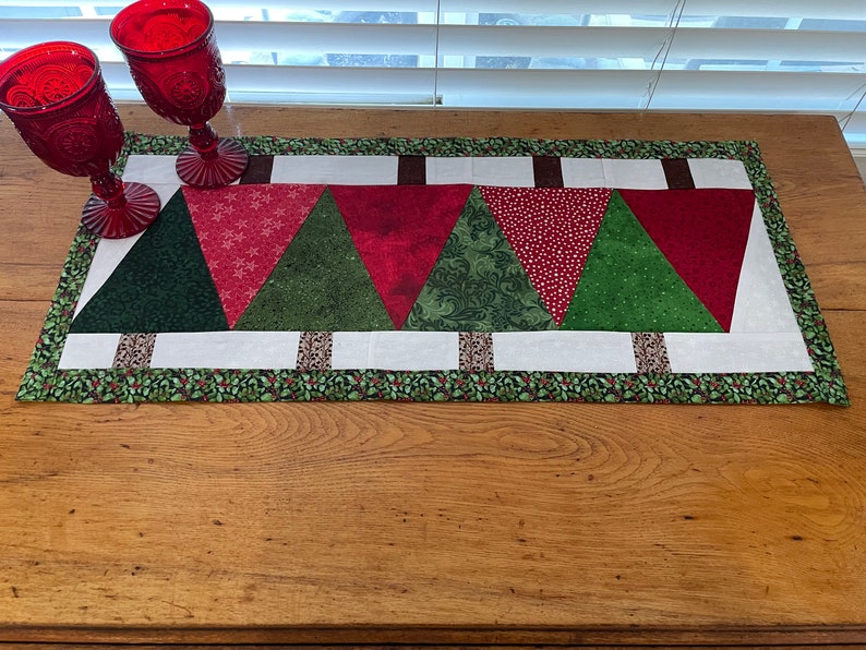 Christmas Tree Table Runner. Reversible. - Etsy