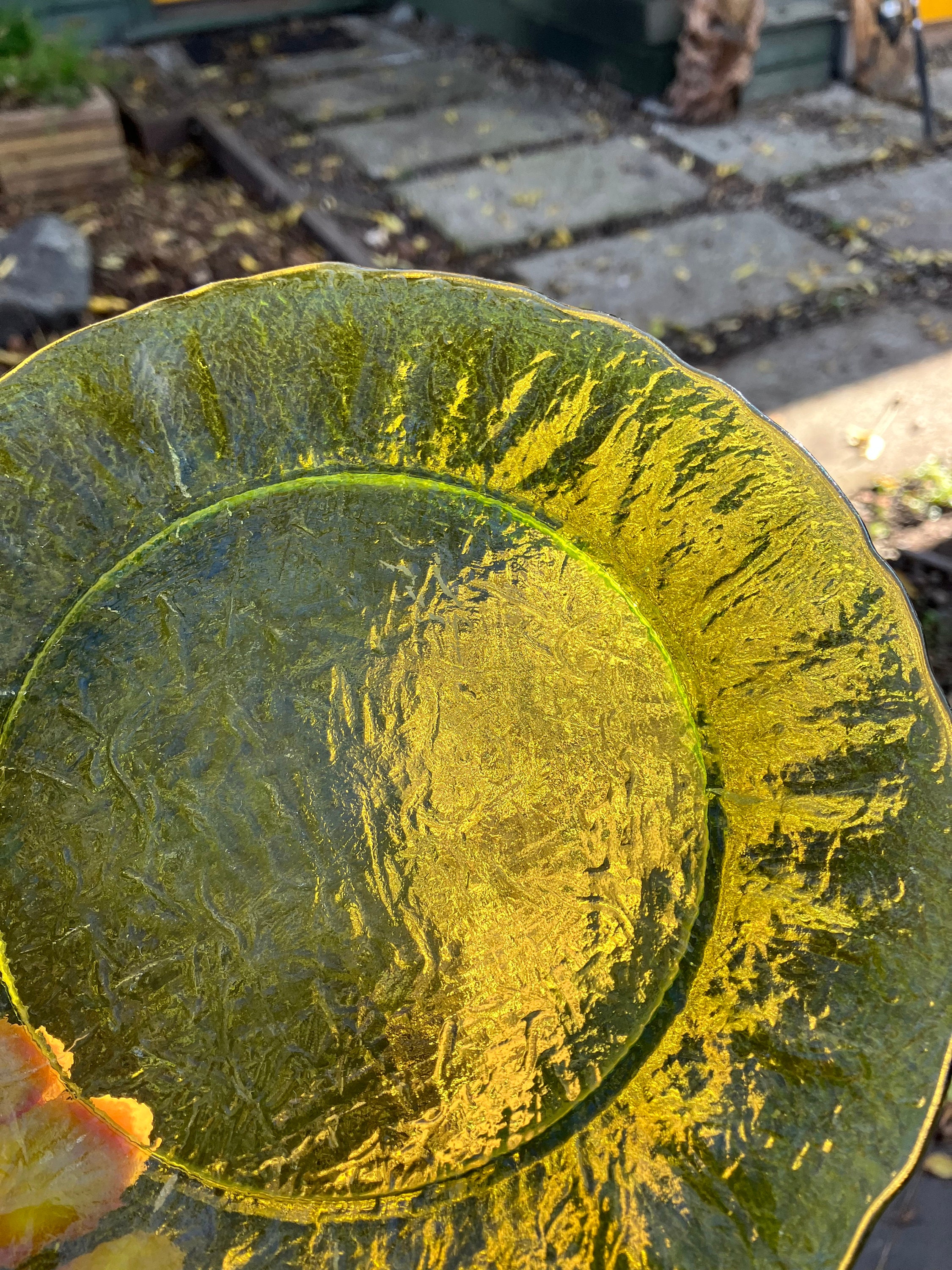 Set of 2 Vintage Green Textured Glass Plates - Etsy