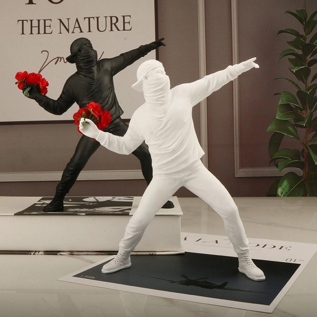 Banksy Flower Thrower Statue Figure Pop Art Flower Bomber - Etsy