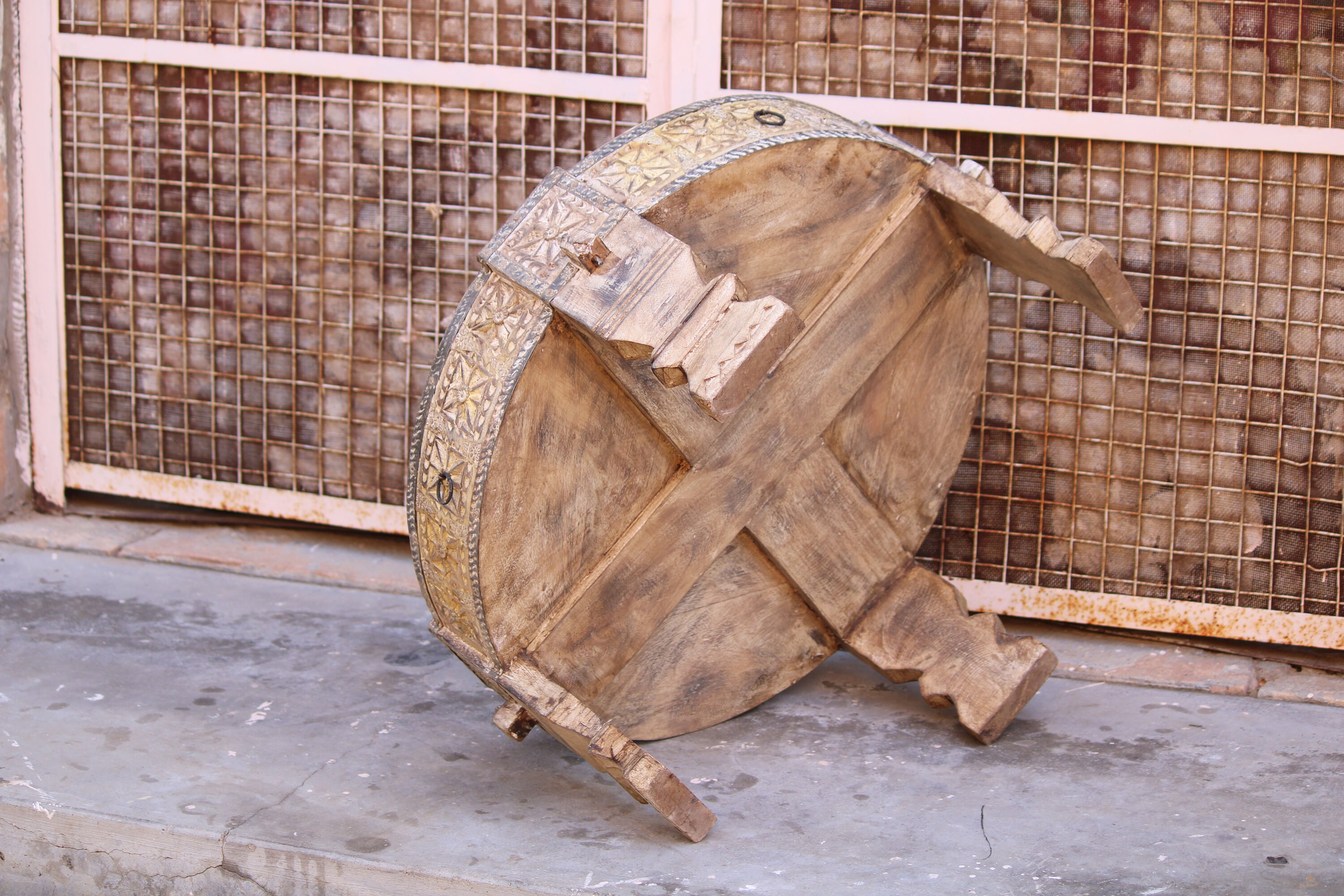 Wooden Old Chakki Table,round Mill Table,rajasthani Villagers Aata ...