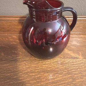 Vintage RUBY RED Roly Poly Pitcher for Your Beverages - Etsy