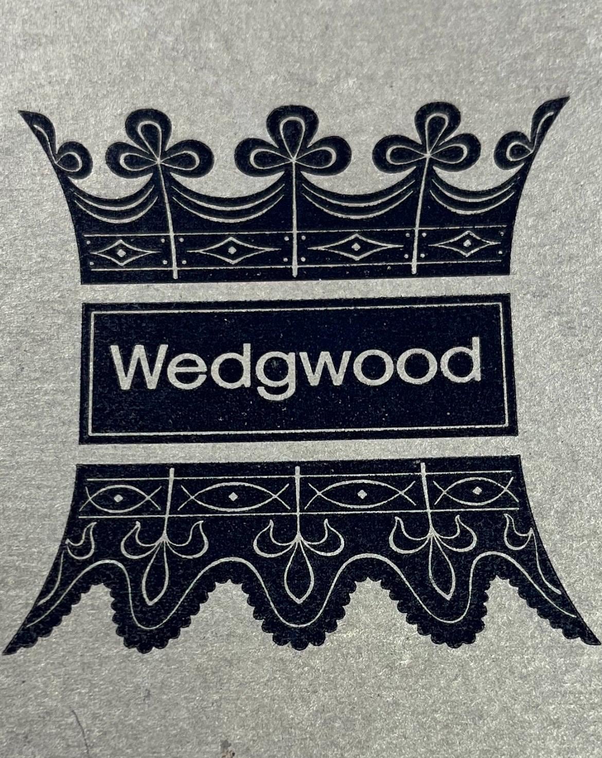 Vintage WEDGWOOD Basalt King and Queen CHESS PIECES. Excellent ...