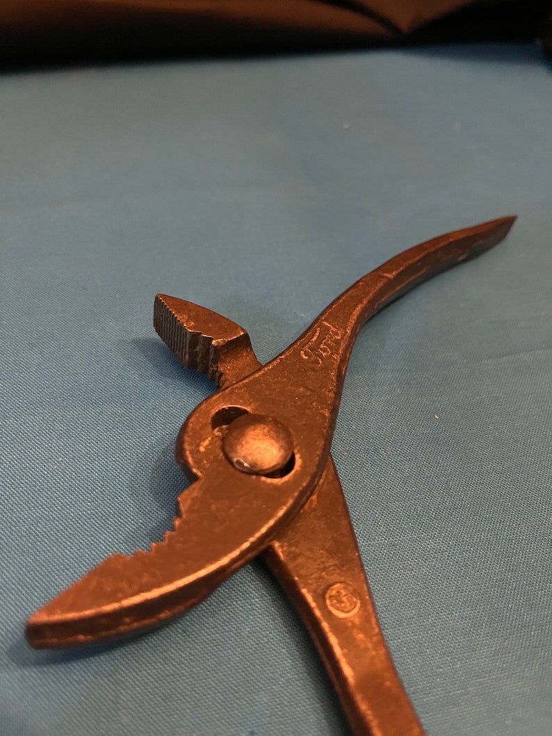 VINTAGE FORD TOOLS Set of Monkey Wrench With Ford Insignia and Pliers ...