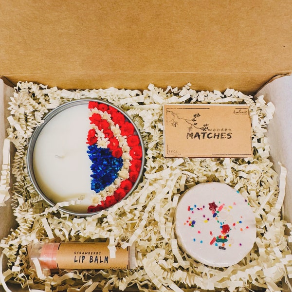 Unique Candle Gift - 60+ Gift Ideas for 2024