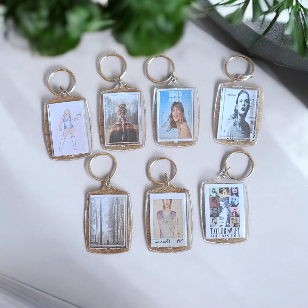 Taylor Swift Inspired Keyring Keychain - Etsy