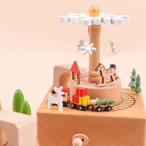 Personalized Music Box, Wooden Music Box, Engraved Name Music Box, Baby ...