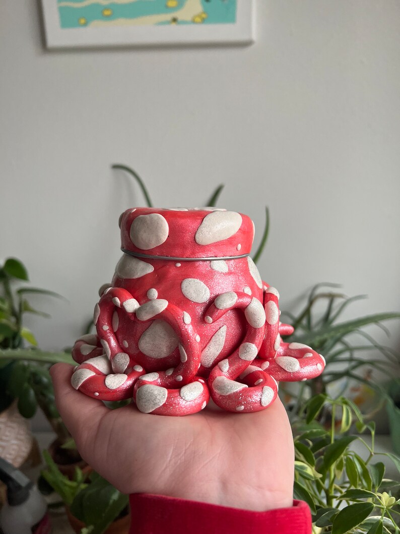 8oz Octopus Jar — Mister - Etsy